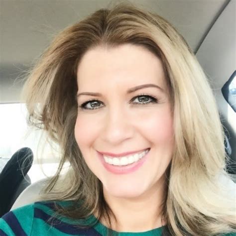 Rossana Rossana007 • Threads Say More