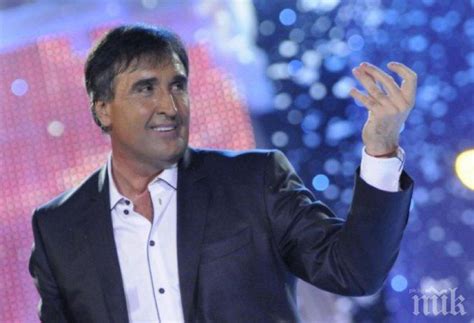 САМО В ПИК И РЕТРО Веско Маринов дал 70 бона за старчески дом на майка си СНИМКИ