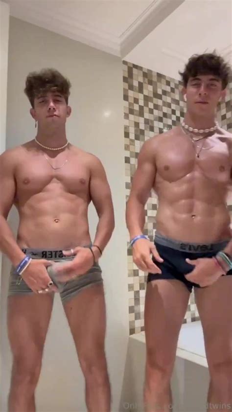 Sergio Mengual W His Brother GaybabesTube