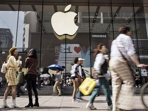 Apple Tests Apple Gpt Develops Generative Ai Tools To Catch Openai