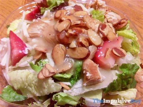 Review Wendys Summer Strawberry Salad Strawberry Salad Berry Salad Food Lover