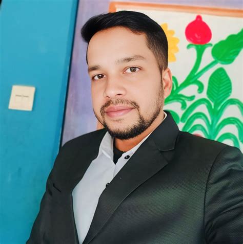 দেখেন কিভাবে মুরগি চু রি করতে আসলো 😁😁👍👍👎 Ataul Karim