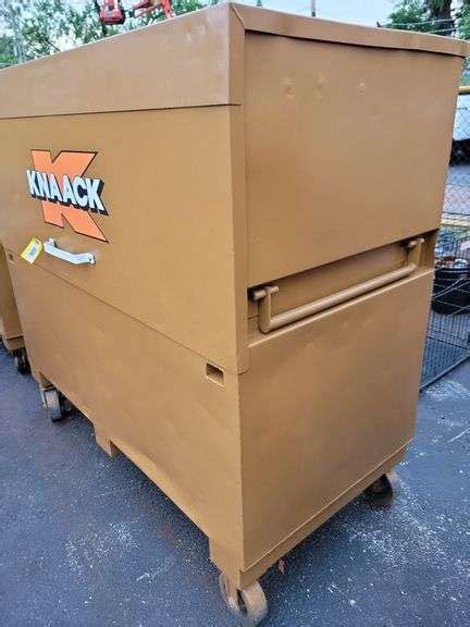 Knaack Metal Gang Boxes On Casters 60 X 57 X 30 Curran Miller Auction