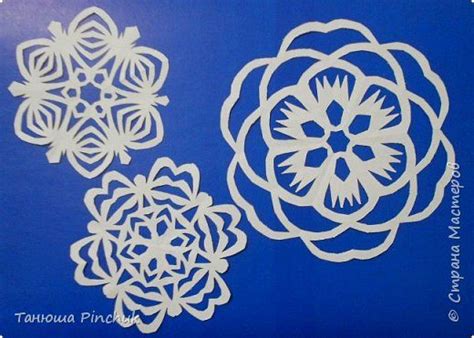 Ну вот Новый год не за горами и я уже готовлюсь Снежинки для декора окон фото 12 Снежинки