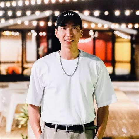 Bd Cap Bdl Lin • Threads Say More