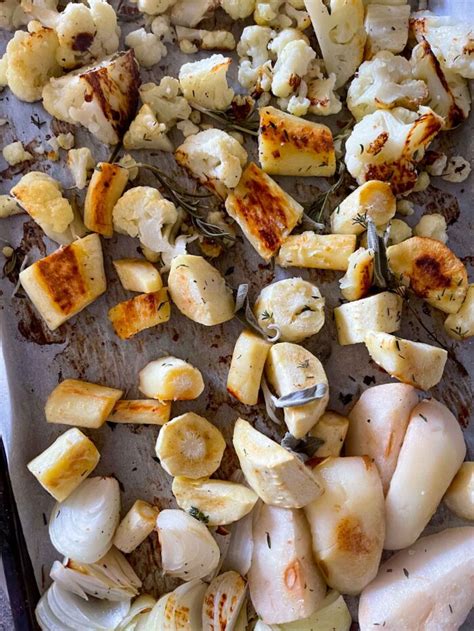 Creamy Cauliflower Parsnip Soup Chelsey Amer Nutrition