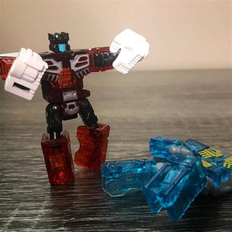 Transformers Shattered Glass Blaster Official In Hand Images