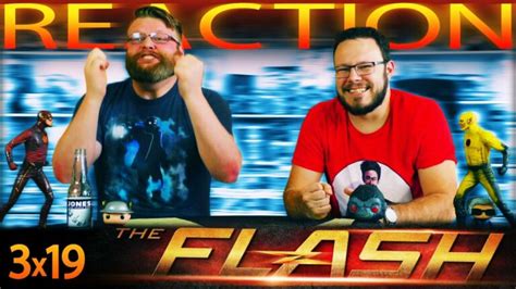 The Flash Season 3 Comic Con First Look Reaction Blind Wave