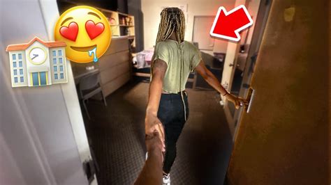 College Girl Invites Me In Dorm Youtube