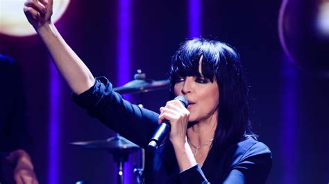 Kryptischer Post Nena Spricht Im Netz Von Panikmache