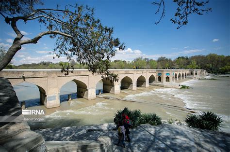 همشهری آنلاین تصاویری زیبا از زاینده رود درتعطیلات نوروز ۱۴۰۲