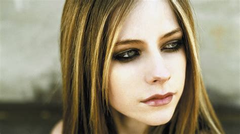 Avril Lavigne HD Wallpaper Wallpaper Flare