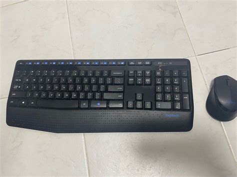 Logitech Keyboard Mouse Computers Tech Parts Accessories Computer Keyboard On Carousell