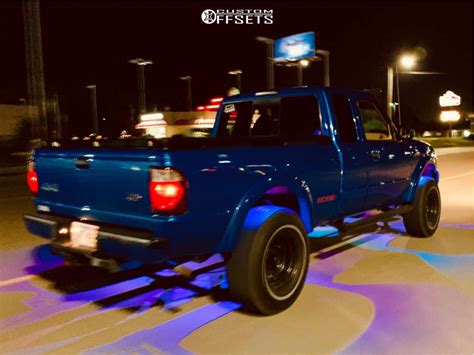 2001 Ford Ranger With 15x10 45 Trail Master D Window And 31 10 5r15