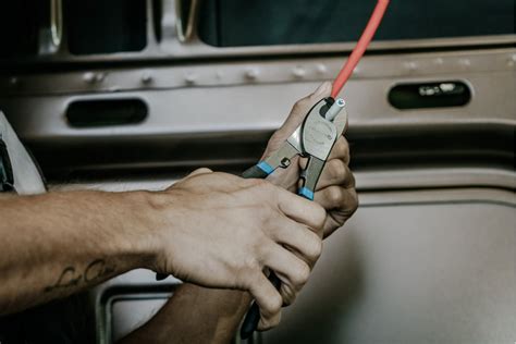 HÖgert საკვნეტელა კაბელის საჭრელი 200 მმ Ht1p044 Veli Store