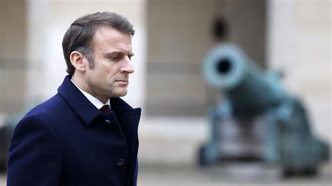 Макрон отверг предположение об охлаждении отношений с Путиным РИА Новости 14 03 2024