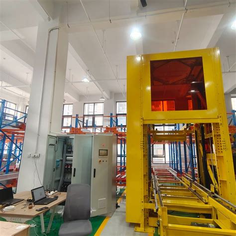 Car Shuttle Rack 4 Direction Pallet Mobile Rack System Warehouse Storage Equipment Four Way