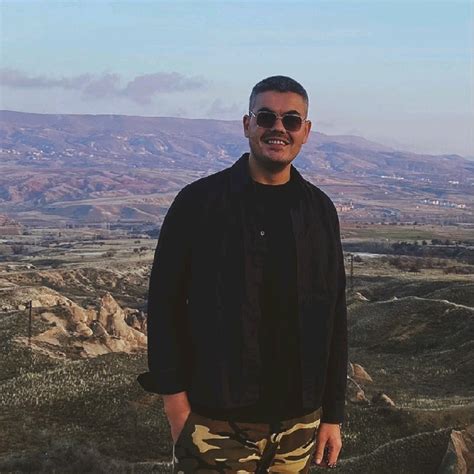 Yavuzhan İs Full Stack Developer Neos Yazılım Akademi Linkedin