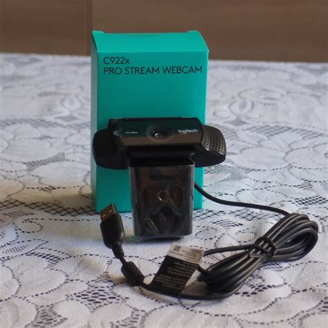 Logitech C X P Pro Stream Webcam Computers Tech Parts Accessories Webcams On Carousell