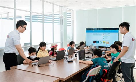 let s code trung tâm dạy lập trình cho trẻ em nha trang