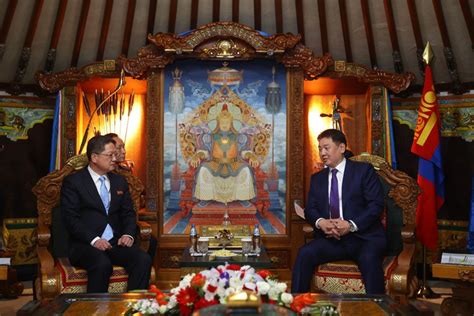 Ерөнхийлөгч БНАСАУ ын Гадаад хэргийн дэд сайдыг хүлээн авч уулзав