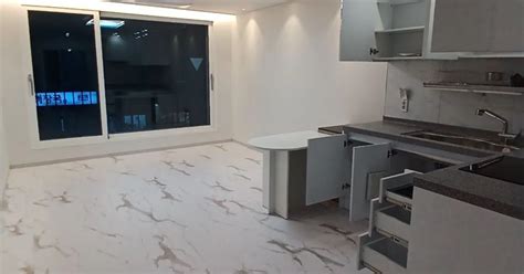 입주 청소가 되있었는데 너무 지저분해서 다시 알아보는중 알게됐는데 너무너무 깔끔하게 해주시고 상담도 친절하세요 적극추천입니다 숨고 숨은고수