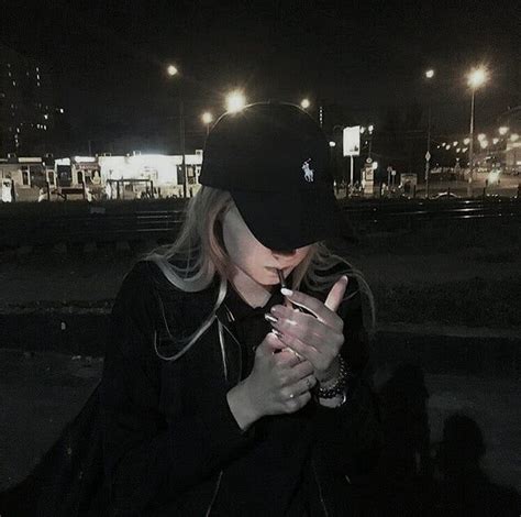 Aesthetic Grunge Girl Smoking