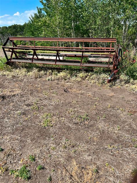 Versatile 18 Foot Swather Farming Equipment Saskatoon Free Local Classifieds Kijiji