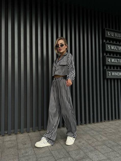 Костюм — ціна 1200 грн у каталозі Брючні костюми Купити жіночі речі за доступною ціною на Шафі