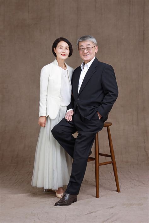 커플사진 허그프레임