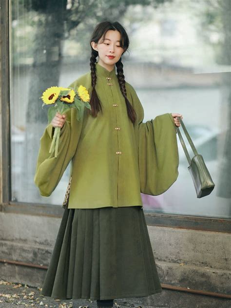Sen Lin 森林 Forest Fairy Modernized Ming Dynasty Liling Top And Easy Wear
