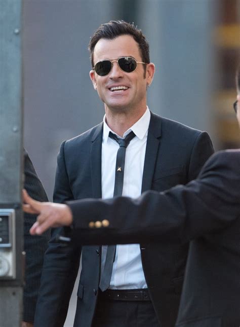 Justin Theroux Out In La October Popsugar Celebrity