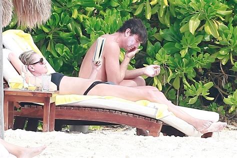 Rebecca Romijn Sexy Photos TheFappening