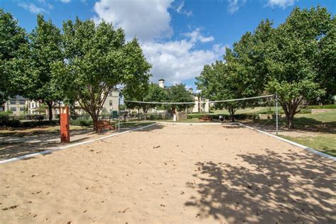 W Arbrook Th Corporate Apartments