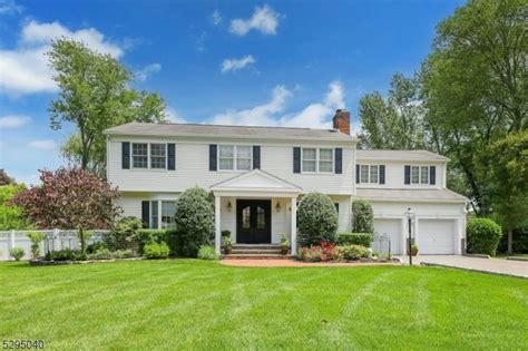 54 Van Blarcom Ln Wyckoff Nj 07481 See Est Value Schools And More