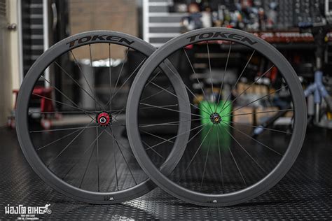 น่องโต Bike ล้อเสือหมอบคาร์บอน Token รุ่น C45r Carbon
