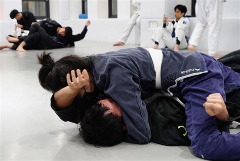 동성로주짓수 동성로주짓수는 생활체육인 중심의 체육시설이에요 오래 함께 주짓수와 킥복싱을 수련할 좋은