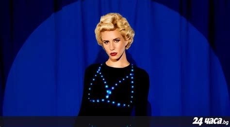 Мила Роберт подготвя концерт с 33 нови песни в 33 различни жанра