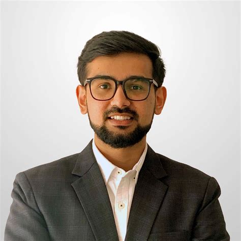 Nihaal Bhatnagar Marketing Analyst 73strings Xing