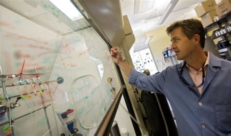 William And Mary Chemist Tries To Build A Greener Pesticide Daily Press