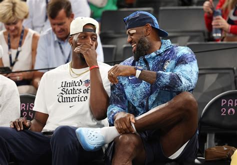 Nike Reactx Rejuven8 Đôi Giày Phục Hồi Tối ưu Cho Vận động Viên Và