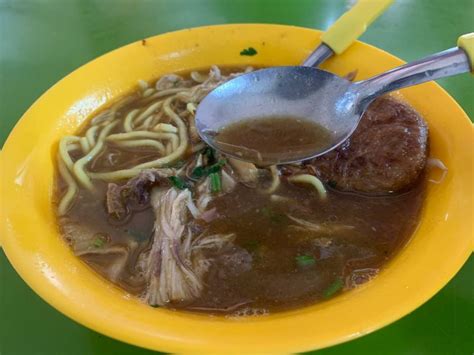 Warong Pak Sapari Authentic Mee Soto With Super Sedap Broth At Adam