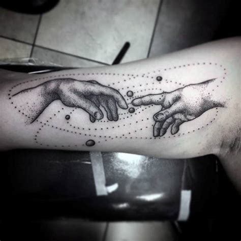 53 Tatuajes De La Creación De Adán De Miguel Ángel