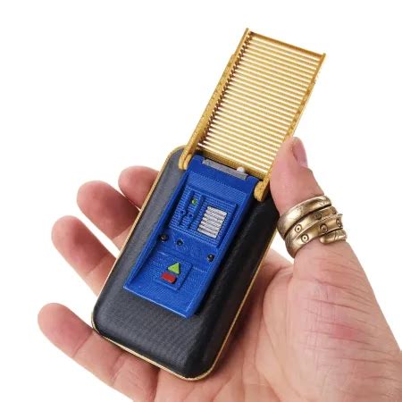 Star Trek Props And Replicas Blasters4masters