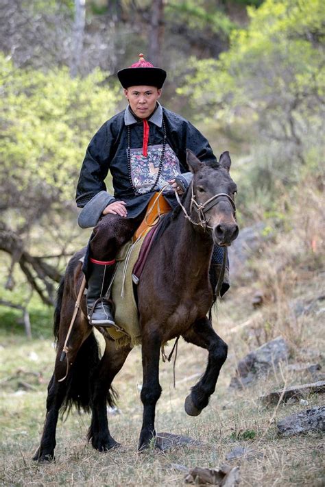 Бүтээсэн дүрүүд нь үзэгчдийн сэтгэлд тодхон үлддэг чадварлаг жүжигчин Ж Алтаншагай Subeedei Mn