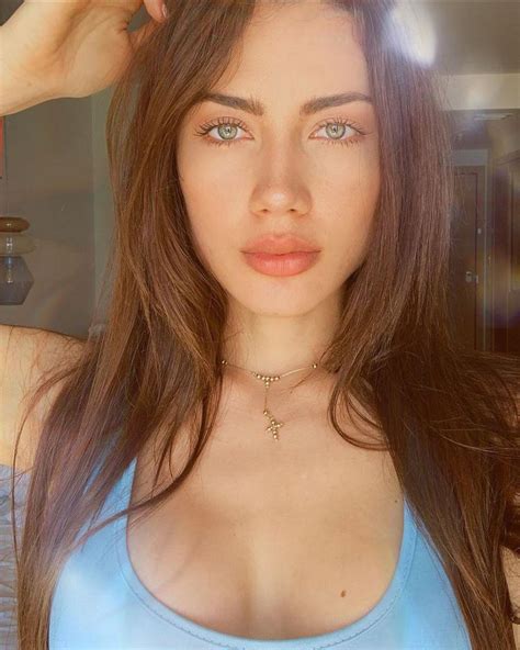 Georgina Mazzeo Irtr Fashion Outfit Beautiful Pretty Instagram