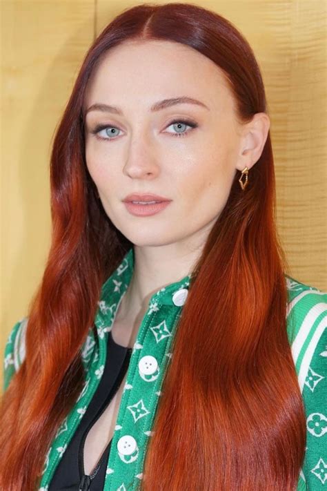 Sophie Turner Debuted Perfect Curtain Bangs At The Baftas British Vogue