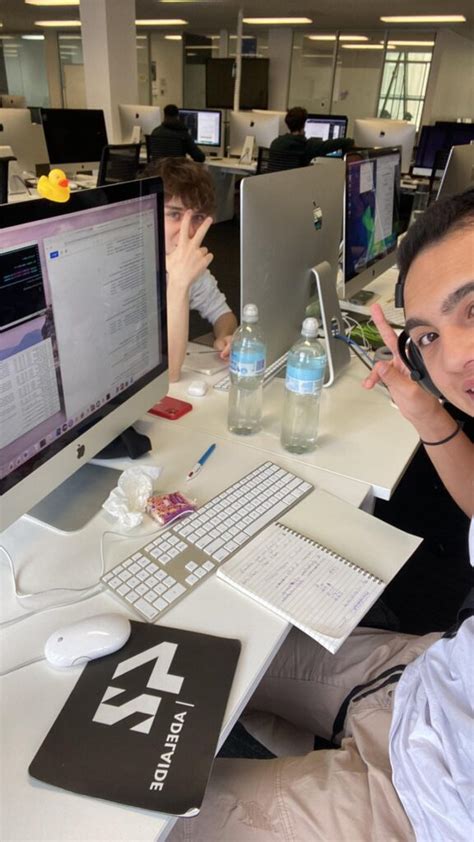 Les Anciens élèves Du Lycée Blaise Pascal à Lécole 42 En Australie