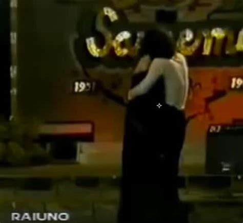 Sanremo Da Belen A Noemi Lo Scandalo Hot è Servito Sky Tg24