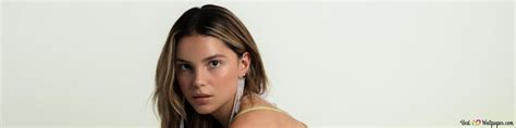 Inde Navarrette Phosphor Magazine Shoot 4k Wallpaper Download